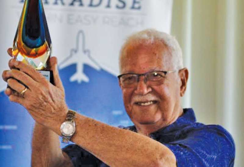 Joseph ‘Reds’ Perreira Celebrates 50 Years of Cricket Commentary - The ...